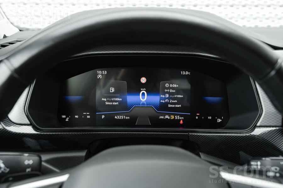 Серый Фольксваген T-Cross 2025 в Рига, объемом двигателя 1.00 л и пробегом 43 тыс. км за 22900 €, фото 11 на AUTOMOTO.COM.LV