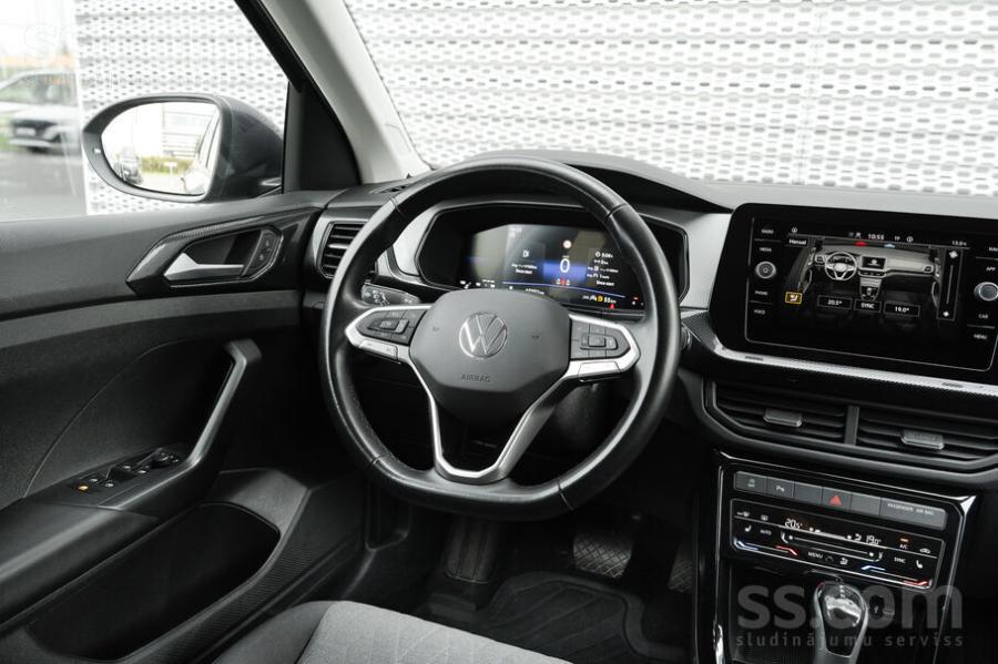 Серый Фольксваген T-Cross 2025 в Рига, объемом двигателя 1.00 л и пробегом 43 тыс. км за 22900 €, фото 21 на AUTOMOTO.COM.LV