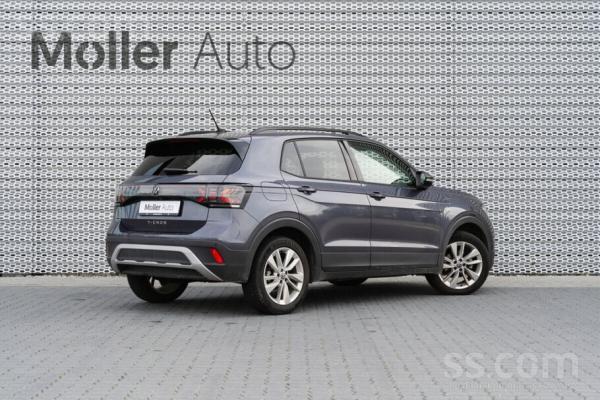 Grey Volkswagen T-Cross 2025 in Riga, with an engine capacity of 1.00 L and mileage of 43 thousand km for 22900 €, photo 5 on AUTOMOTO.COM.LV