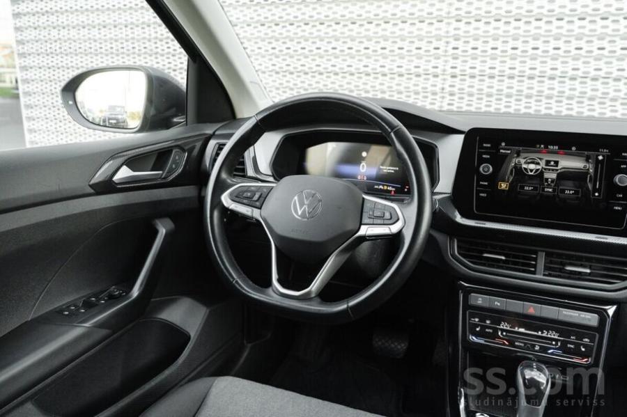 Grey Volkswagen T-Cross 2025 in Riga, with an engine capacity of 1.00 L and mileage of 46 thousand km for 22900 €, photo 23 on AUTOMOTO.COM.LV