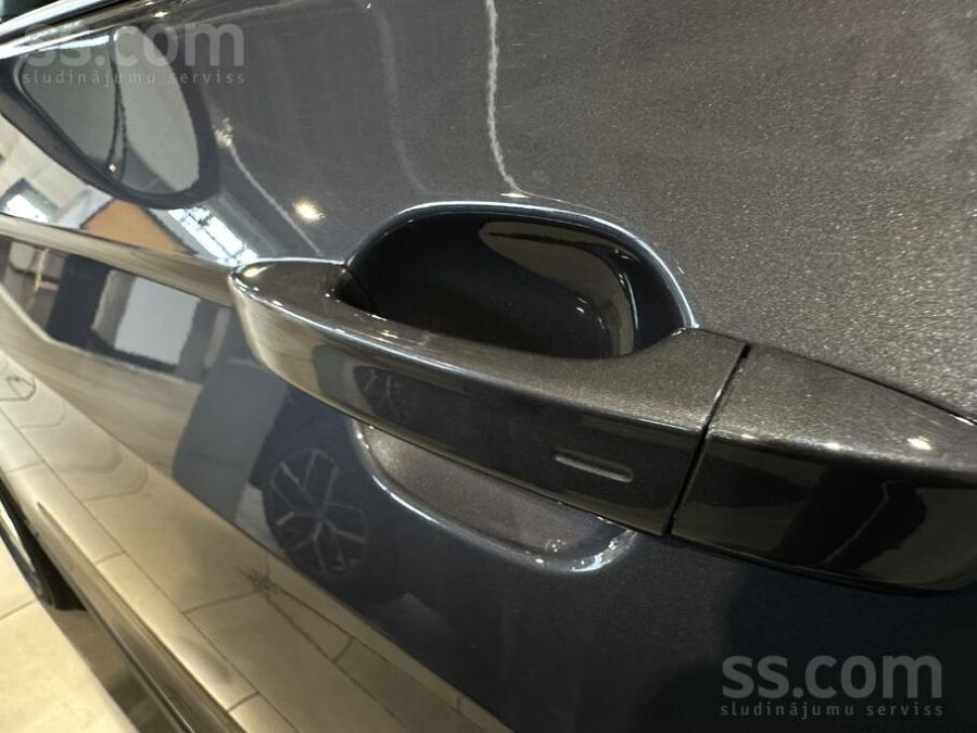 Pelēks Volkswagen T-Cross 2026 Valmiera, ar dzinēja tilpumu 1.00 L un nobraukumu 0 tūkst. km par 23020 €, foto 13 vietnē AUTOMOTO.COM.LV