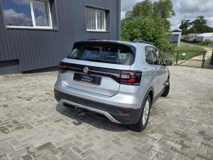 Grey Volkswagen T-Cross 2020 in Telschi, with an engine capacity of 1.60 L and mileage of 200 thousand km for 11399 €, photo 10 on AUTOMOTO.COM.LV