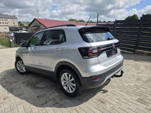 Grey Volkswagen T-Cross 2020 in Telschi, with an engine capacity of 1.60 L and mileage of 200 thousand km for 11399 €, photo 15 on AUTOMOTO.COM.LV