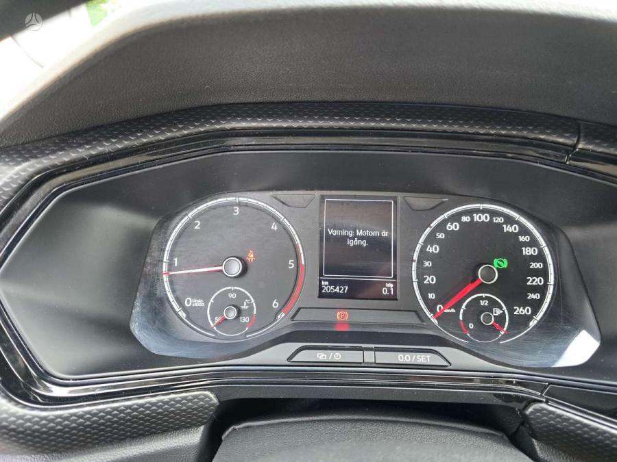 Grey Volkswagen T-Cross 2020 in Telschi, with an engine capacity of 1.60 L and mileage of 200 thousand km for 11399 €, photo 22 on AUTOMOTO.COM.LV