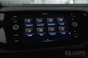 Серый Фольксваген T-Cross 2021 в Рига, объемом двигателя 1.50 л и пробегом 37 тыс. км за 16990 €, фото 11 на AUTOMOTO.COM.LV