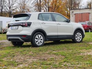 Pelēks Volkswagen T-Cross 2021 Rīga, ar dzinēja tilpumu 1.00 L un nobraukumu 129 tūkst. km par 10800 €, foto 3 vietnē AUTOMOTO.COM.LV