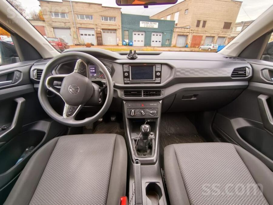 Pelēks Volkswagen T-Cross 2021 Rīga, ar dzinēja tilpumu 1.00 L un nobraukumu 129 tūkst. km par 10800 €, foto 6 vietnē AUTOMOTO.COM.LV