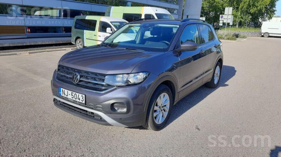 Серый Фольксваген T-Cross 2022 в Рига, объемом двигателя 1.00 л и пробегом 73 тыс. км за 16500 €, фото 1 на AUTOMOTO.COM.LV