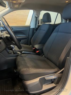 Pelēks Volkswagen T-Cross 2023 Rakvere, ar dzinēja tilpumu 1.00 L un nobraukumu 87 tūkst. km par 17999 €, foto 6 vietnē AUTOMOTO.COM.LV