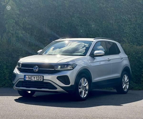Серый Фольксваген T-Cross 2024 в Вильнюс, объемом двигателя 1.00 л и пробегом 68 тыс. км за 18900 €, фото 1 на AUTOMOTO.COM.LV