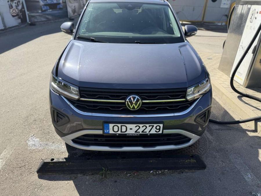 Серый Фольксваген T-Cross 2025 в Каунас, объемом двигателя 1.00 л и пробегом 21 тыс. км за 13850 €, фото 4 на AUTOMOTO.COM.LV