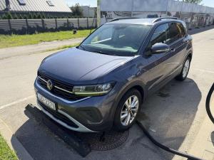 Серый Фольксваген T-Cross 2025 в Каунас, объемом двигателя 1.00 л и пробегом 21 тыс. км за 13850 €, фото 3 на AUTOMOTO.COM.LV