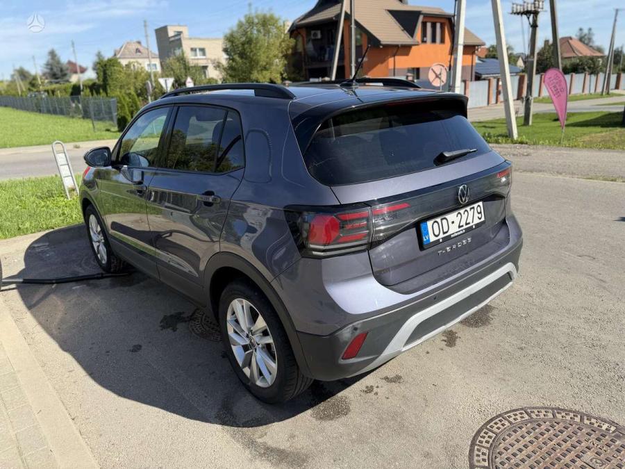 Серый Фольксваген T-Cross 2025 в Каунас, объемом двигателя 1.00 л и пробегом 21 тыс. км за 13850 €, фото 5 на AUTOMOTO.COM.LV