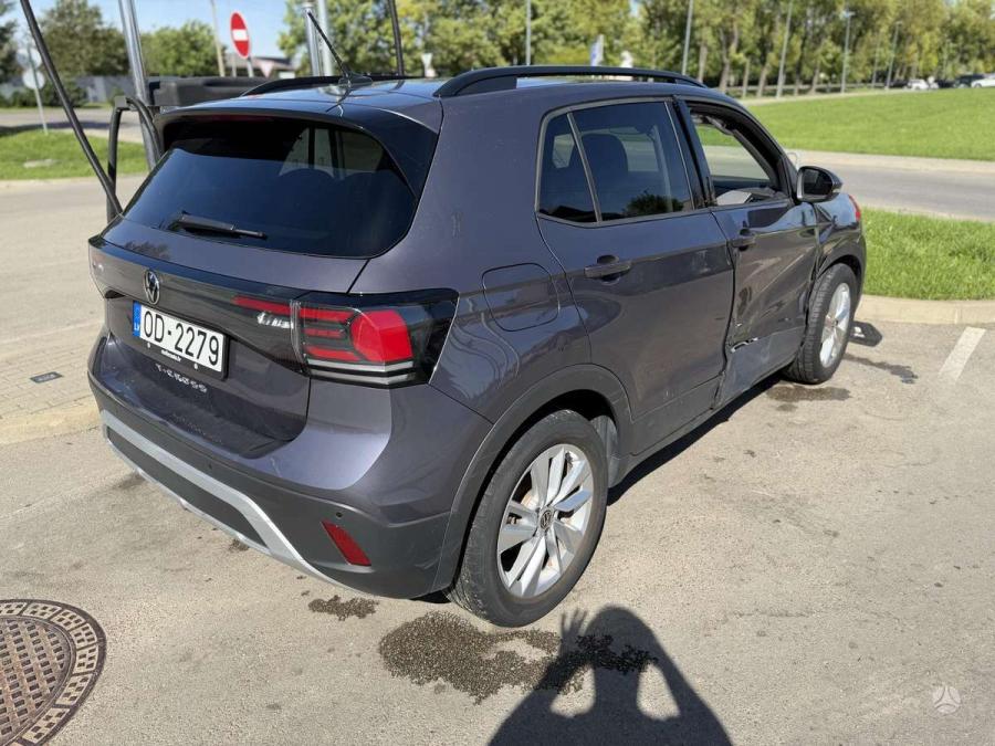 Серый Фольксваген T-Cross 2025 в Каунас, объемом двигателя 1.00 л и пробегом 21 тыс. км за 13850 €, фото 6 на AUTOMOTO.COM.LV