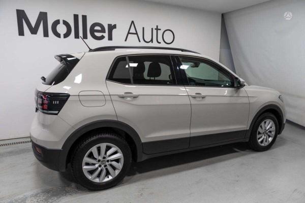 Pelēks Volkswagen T-Cross 2023 Viļņa, ar dzinēja tilpumu 1.00 L un nobraukumu 67 tūkst. km par 17500 €, foto 5 vietnē AUTOMOTO.COM.LV