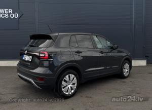 Pelēks Volkswagen T-Cross 2019 Tallina, ar dzinēja tilpumu 1.00 L un nobraukumu 70 tūkst. km par 14499 €, foto 5 vietnē AUTOMOTO.COM.LV