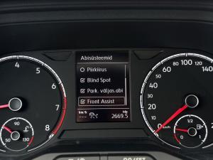 Серый Фольксваген T-Cross 2020 в Пярну, объемом двигателя 1.00 л и пробегом 165 тыс. км за 10900 €, фото 13 на AUTOMOTO.COM.LV