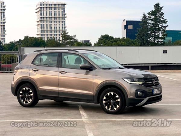 Grey Volkswagen T-Cross 2020 in Tallinn, with an engine capacity of 1.00 L and mileage of 73 thousand km for 16000 €, photo 1 on AUTOMOTO.COM.LV