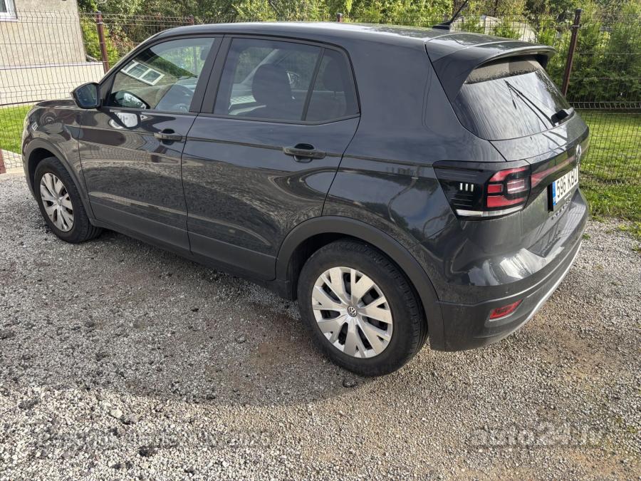 Серый Фольксваген T-Cross 2020 в Йыхви, объемом двигателя 1.00 л и пробегом 57 тыс. км за 12900 €, фото 5 на AUTOMOTO.COM.LV