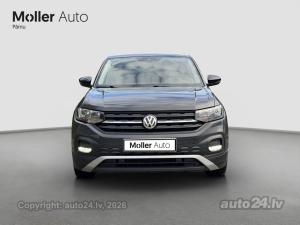 Grey Volkswagen T-Cross 2020 in Parnu, with an engine capacity of 1.00 L and mileage of 57 thousand km for 14900 €, photo 4 on AUTOMOTO.COM.LV