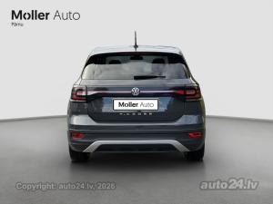 Grey Volkswagen T-Cross 2020 in Parnu, with an engine capacity of 1.00 L and mileage of 57 thousand km for 14900 €, photo 5 on AUTOMOTO.COM.LV