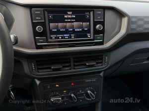 Grey Volkswagen T-Cross 2020 in Parnu, with an engine capacity of 1.00 L and mileage of 57 thousand km for 14900 €, photo 9 on AUTOMOTO.COM.LV