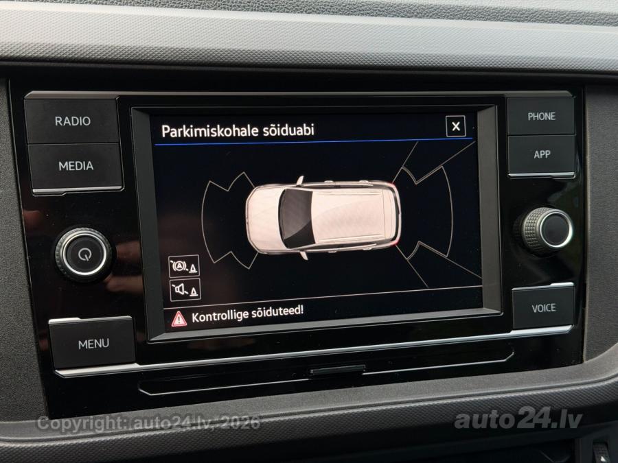 Grey Volkswagen T-Cross 2020 in Parnu, with an engine capacity of 1.00 L and mileage of 57 thousand km for 14900 €, photo 10 on AUTOMOTO.COM.LV