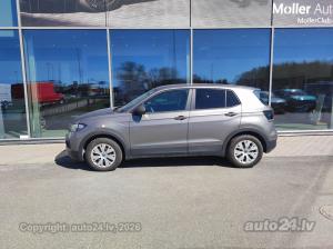 Pelēks Volkswagen T-Cross 2021 Tallina, ar dzinēja tilpumu 1.00 L un nobraukumu 59 tūkst. km par 14900 €, foto  vietnē AUTOMOTO.COM.LV
