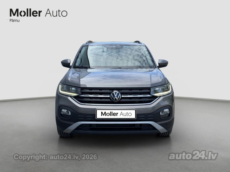 Pelēks Volkswagen T-Cross 2021 Pērnava, ar dzinēja tilpumu 1.00 L un nobraukumu 75 tūkst. km par 17900 €, foto 4 vietnē AUTOMOTO.COM.LV