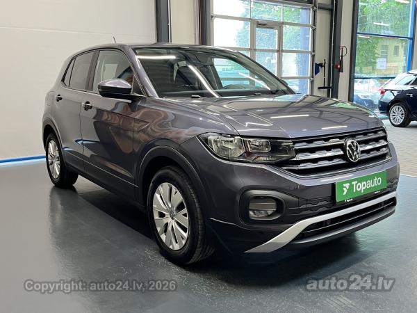 Серый Фольксваген T-Cross 2021 в Таллин, объемом двигателя 1.00 л и пробегом 59 тыс. км за 14999 €, фото 2 на AUTOMOTO.COM.LV