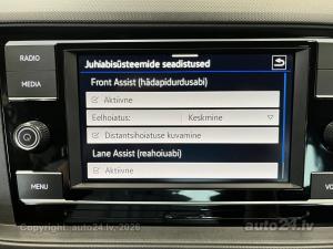Pelēks Volkswagen T-Cross 2021 Tallina, ar dzinēja tilpumu 1.00 L un nobraukumu 59 tūkst. km par 14999 €, foto 14 vietnē AUTOMOTO.COM.LV