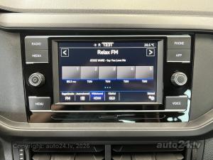 Pelēks Volkswagen T-Cross 2021 Tallina, ar dzinēja tilpumu 1.00 L un nobraukumu 59 tūkst. km par 14999 €, foto 16 vietnē AUTOMOTO.COM.LV