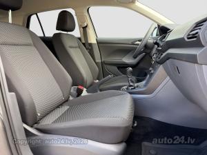 Pelēks Volkswagen T-Cross 2021 Pērnava, ar dzinēja tilpumu 1.00 L un nobraukumu 71 tūkst. km par 15900 €, foto 8 vietnē AUTOMOTO.COM.LV