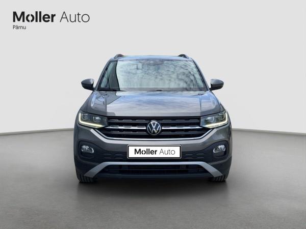 Pelēks Volkswagen T-Cross 2021 Pērnava, ar dzinēja tilpumu 1.00 L un nobraukumu 75 tūkst. km par 17600 €, foto 3 vietnē AUTOMOTO.COM.LV