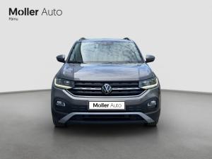 Pelēks Volkswagen T-Cross 2021 Pērnava, ar dzinēja tilpumu 1.00 L un nobraukumu 75 tūkst. km par 17600 €, foto 4 vietnē AUTOMOTO.COM.LV