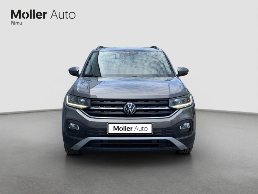 Pelēks Volkswagen T-Cross 2021 Pērnava, ar dzinēja tilpumu 1.00 L un nobraukumu 75 tūkst. km par 17600 €, foto 4 vietnē AUTOMOTO.COM.LV