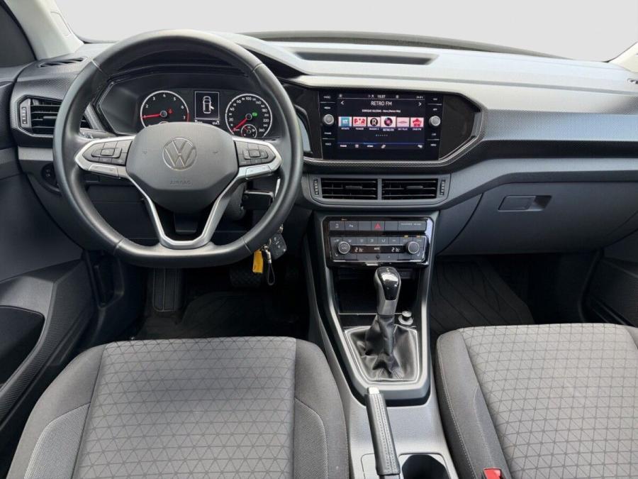 Pelēks Volkswagen T-Cross 2021 Pērnava, ar dzinēja tilpumu 1.00 L un nobraukumu 75 tūkst. km par 17600 €, foto 7 vietnē AUTOMOTO.COM.LV