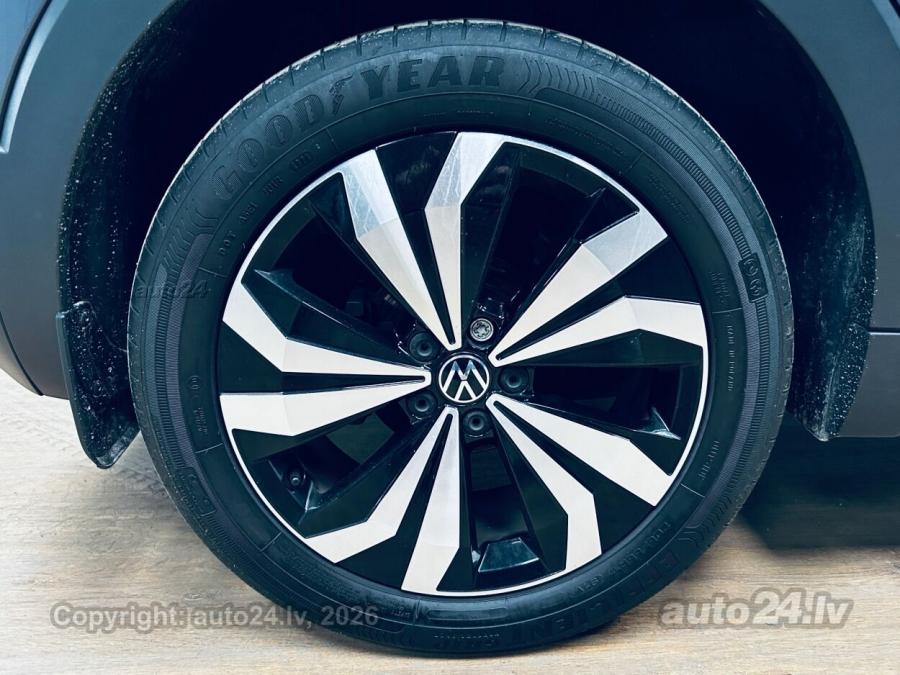 Pelēks Volkswagen T-Cross 2022 Tallina, ar dzinēja tilpumu 1.00 L un nobraukumu 72 tūkst. km par 17900 €, foto 14 vietnē AUTOMOTO.COM.LV