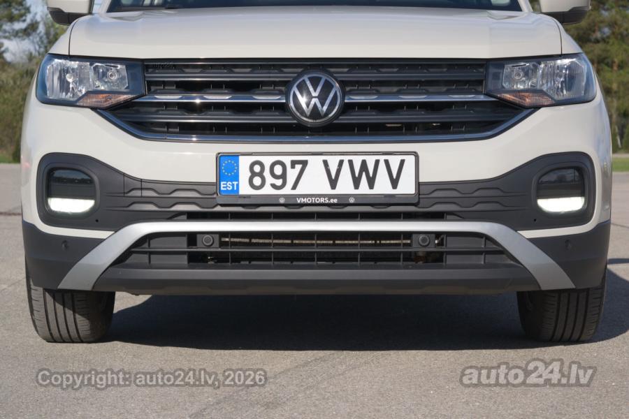 Pelēks Volkswagen T-Cross 2022 Tartu, ar dzinēja tilpumu 1.00 L un nobraukumu 43 tūkst. km par 15000 €, foto 4 vietnē AUTOMOTO.COM.LV