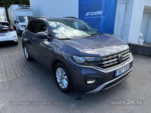 Grey Volkswagen T-Cross 2022 in Tallinn, with an engine capacity of 1.00 L and mileage of 41 thousand km for 16900 €, photo 1 on AUTOMOTO.COM.LV