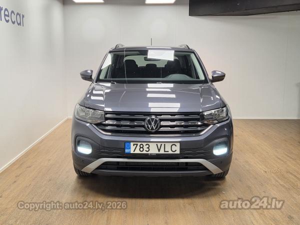 Pelēks Volkswagen T-Cross 2022 Tallina, ar dzinēja tilpumu 1.00 L un nobraukumu 73 tūkst. km par 16900 €, foto 2 vietnē AUTOMOTO.COM.LV
