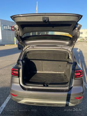 Pelēks Volkswagen T-Cross 2022 Veru, ar dzinēja tilpumu 1.00 L un nobraukumu 205 tūkst. km par 15000 €, foto 12 vietnē AUTOMOTO.COM.LV
