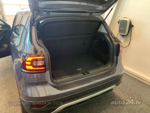 Pelēks Volkswagen T-Cross 2023 Rakvere, ar dzinēja tilpumu 1.00 L un nobraukumu 46 tūkst. km par 18900 €, foto 8 vietnē AUTOMOTO.COM.LV