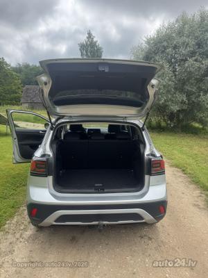 Pelēks Volkswagen T-Cross 2024 Viljandi, ar dzinēja tilpumu 1.00 L un nobraukumu 49 tūkst. km par 22900 €, foto 6 vietnē AUTOMOTO.COM.LV