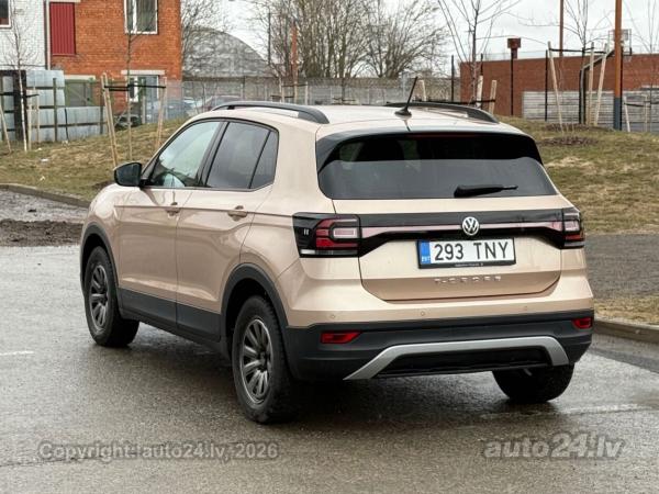 Фольксваген T-Cross 2020 в Таллин, объемом двигателя 1.00 л и пробегом 15 тыс. км за 17800 €, фото 4 на AUTOMOTO.COM.LV