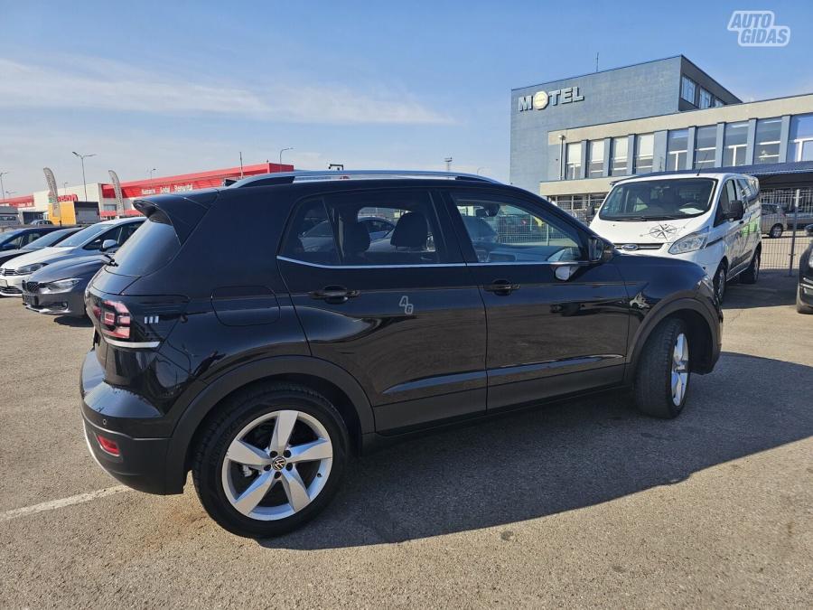 Volkswagen T-Cross 2021 in Kaunas, with an engine capacity of 1.00 L and mileage of 46 thousand km for 14999 €, photo 25 on AUTOMOTO.COM.LV