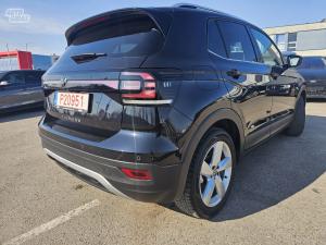 Volkswagen T-Cross 2021 in Kaunas, with an engine capacity of 1.00 L and mileage of 46 thousand km for 14999 €, photo 27 on AUTOMOTO.COM.LV