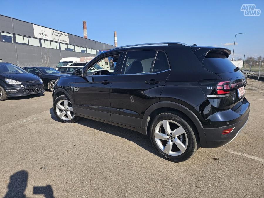 Volkswagen T-Cross 2021 in Kaunas, with an engine capacity of 1.00 L and mileage of 46 thousand km for 14999 €, photo 34 on AUTOMOTO.COM.LV