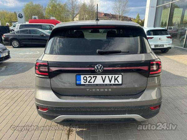 Фольксваген T-Cross 2021 в Таллин, объемом двигателя 1.00 л и пробегом 59 тыс. км за 15500 €, фото 5 на AUTOMOTO.COM.LV