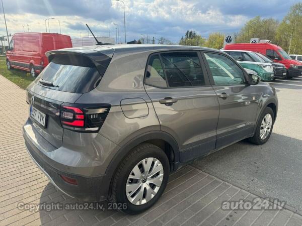 Фольксваген T-Cross 2021 в Таллин, объемом двигателя 1.00 л и пробегом 59 тыс. км за 15500 €, фото 8 на AUTOMOTO.COM.LV